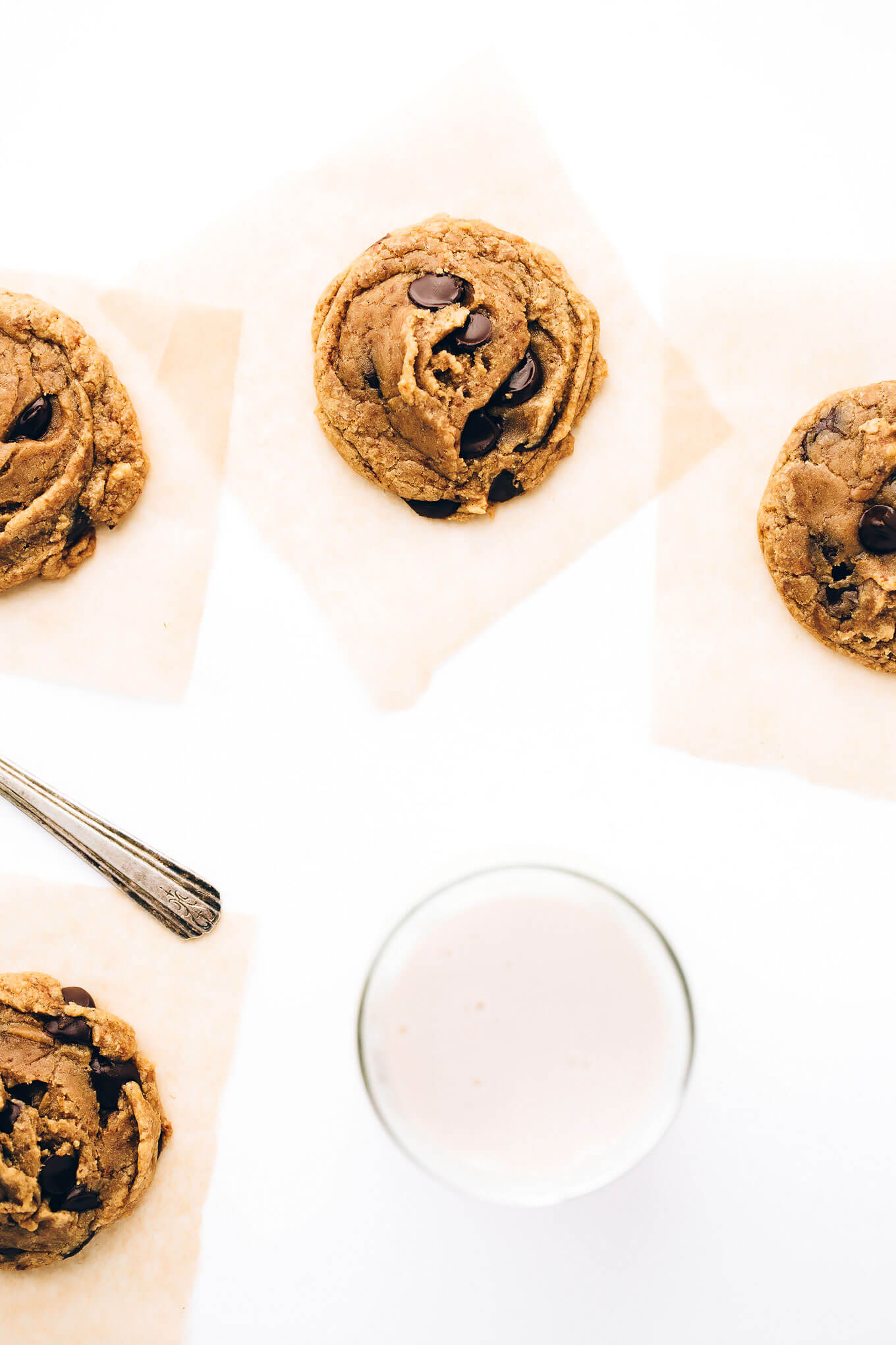 Soft Batch Vegan Chocolate Chip Spelt Cookies - Blissful Basil Soft Batch Vegan Chocolate Chip Spelt Cookies - Blissful Basil